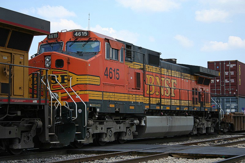 BNSF 4615